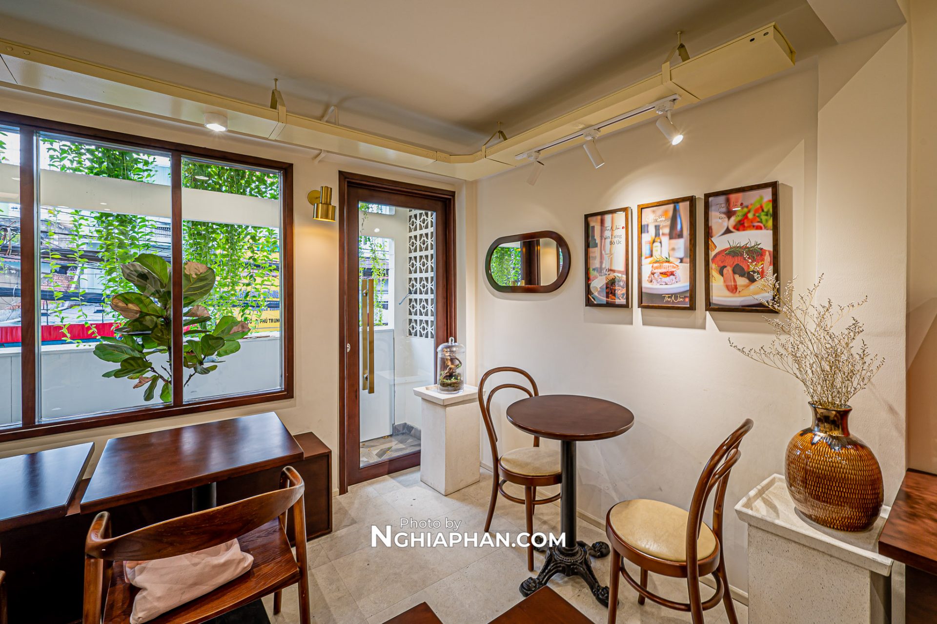 The Nim Cafe – Nghĩa Phan Photographer